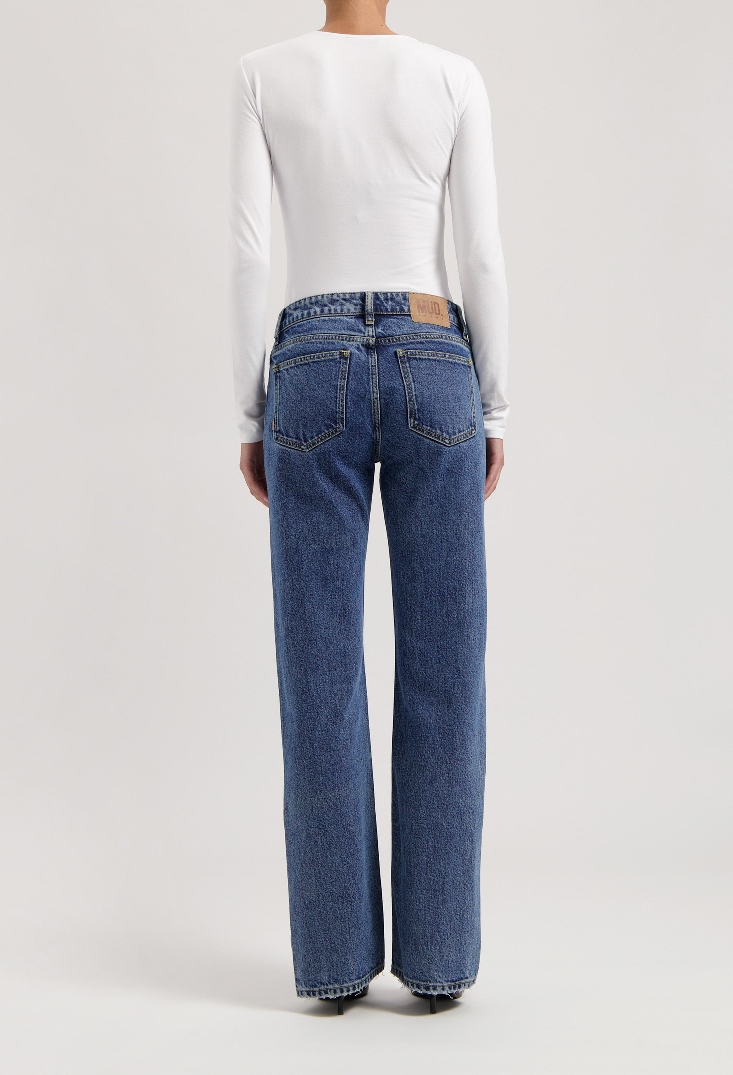 Sustainable Denim For Women - Circular, Stylish Fashion – MUD Jeans