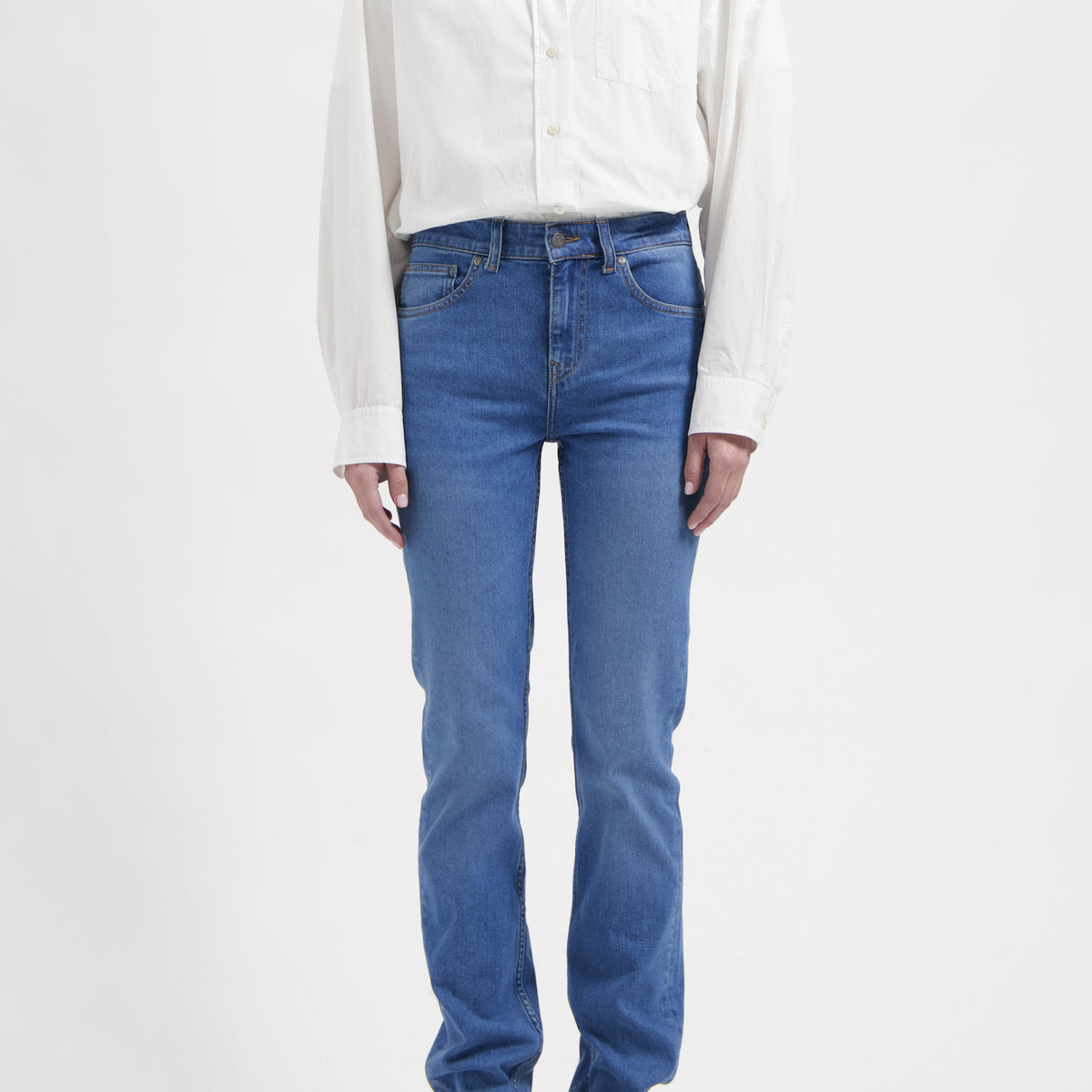 Sustainable Jeans | Logan High Slim - Fresh Fade | MUD Jeans